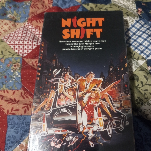Warner Bros. | Cameras, Photo & Video | Night Shift Henry Winkler Vhs ...